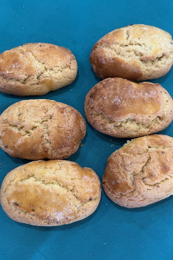 Broa de fubá - Padaria Pão Quente Gourmet